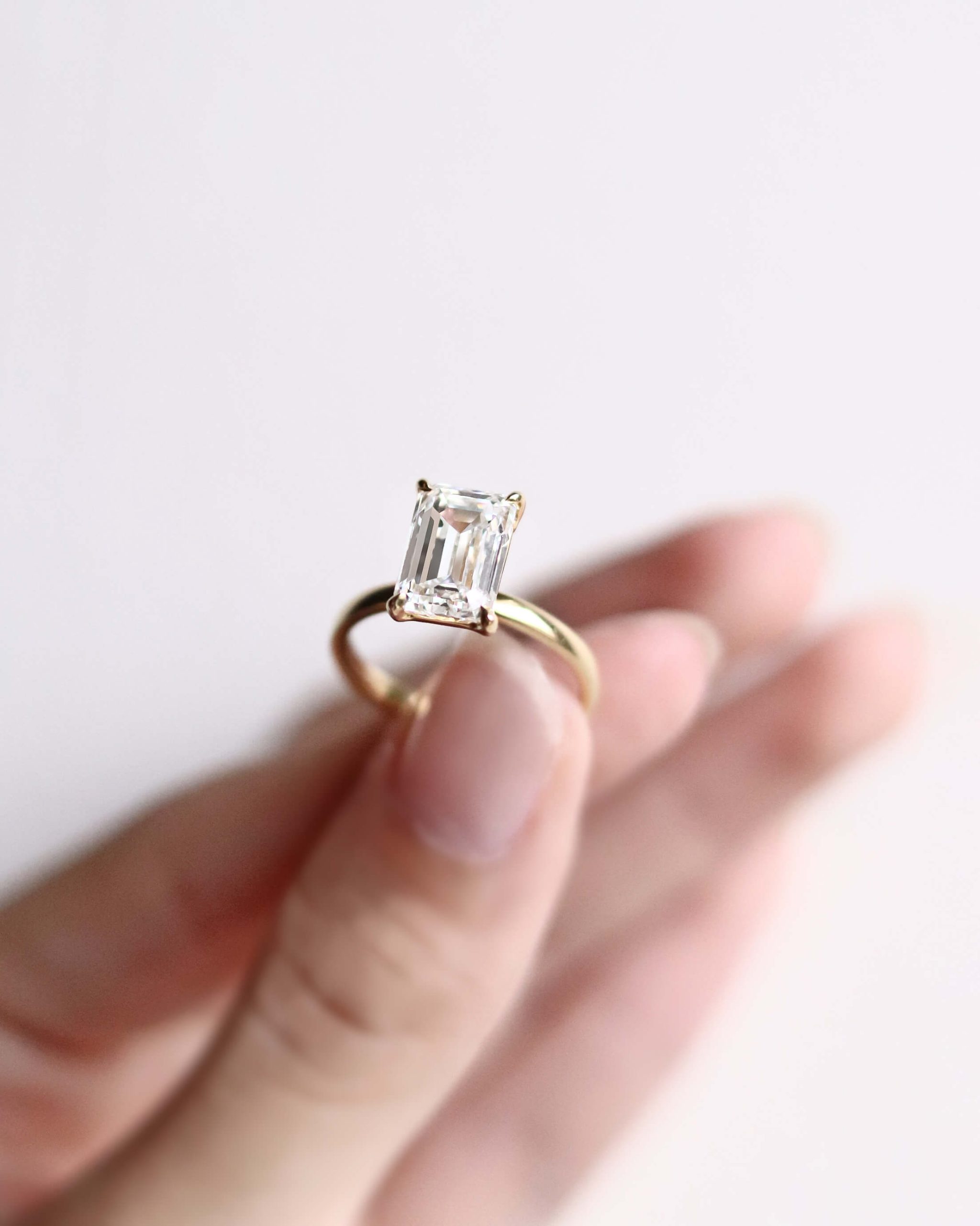 Emerald Solitaire 3.04ct - Everything Inc.